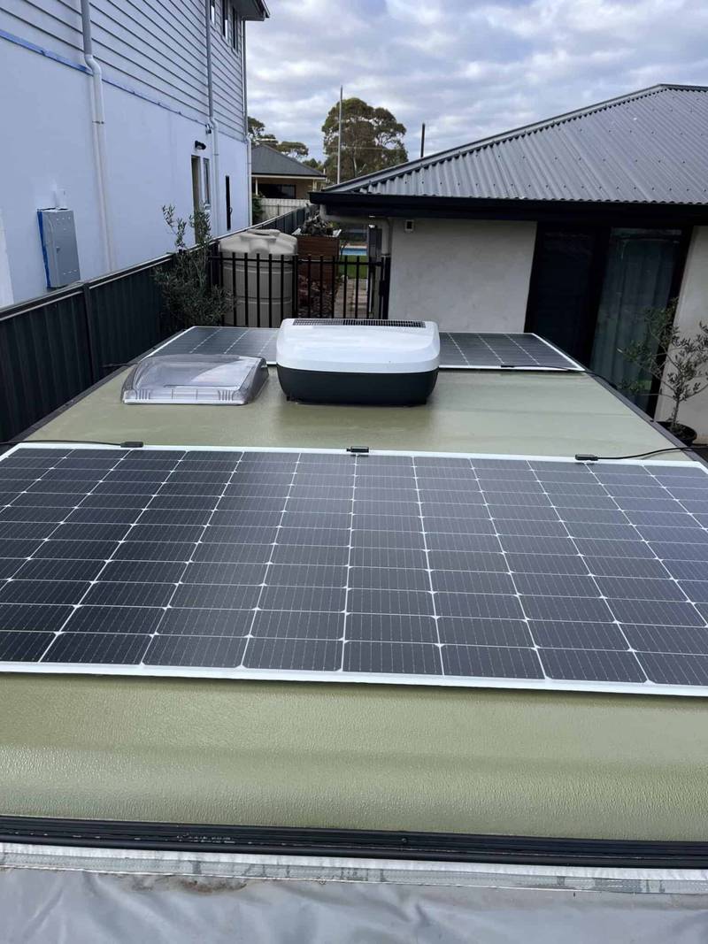 How to Choose the Right Solar Panel for Your RV Roof Build
